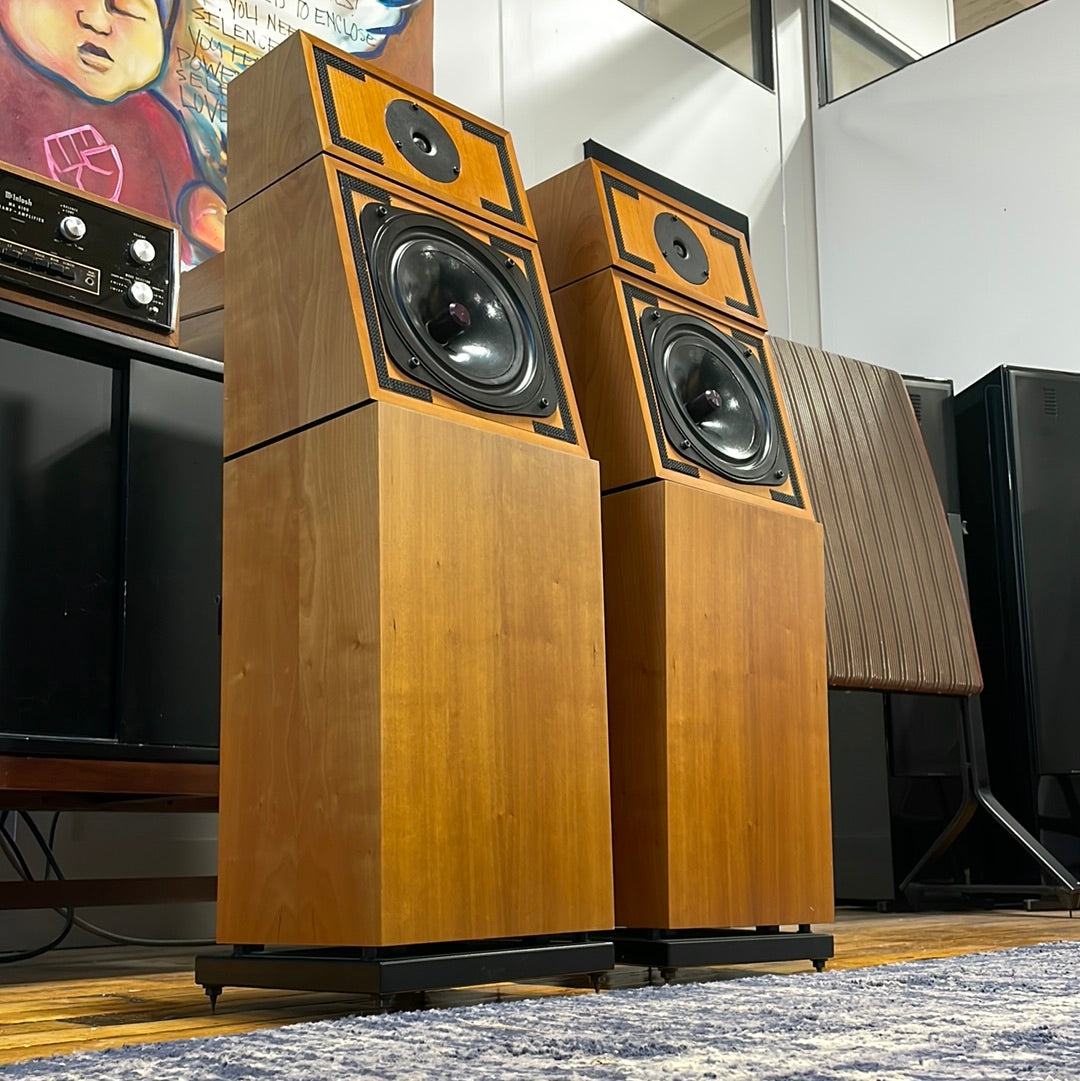 Naim SBL Mk I - Proper British Gentlemen - SOLD – Holt Hill Audio
