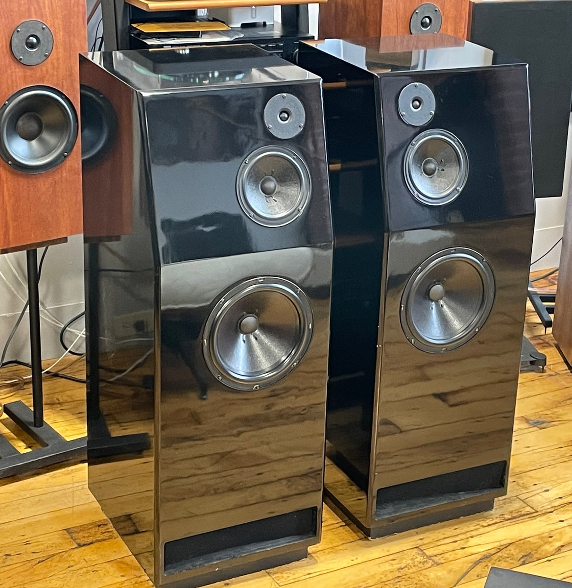 Fried Model G/3, Hefty Transmission Line Towers! PRICE DROP! – Holt ...