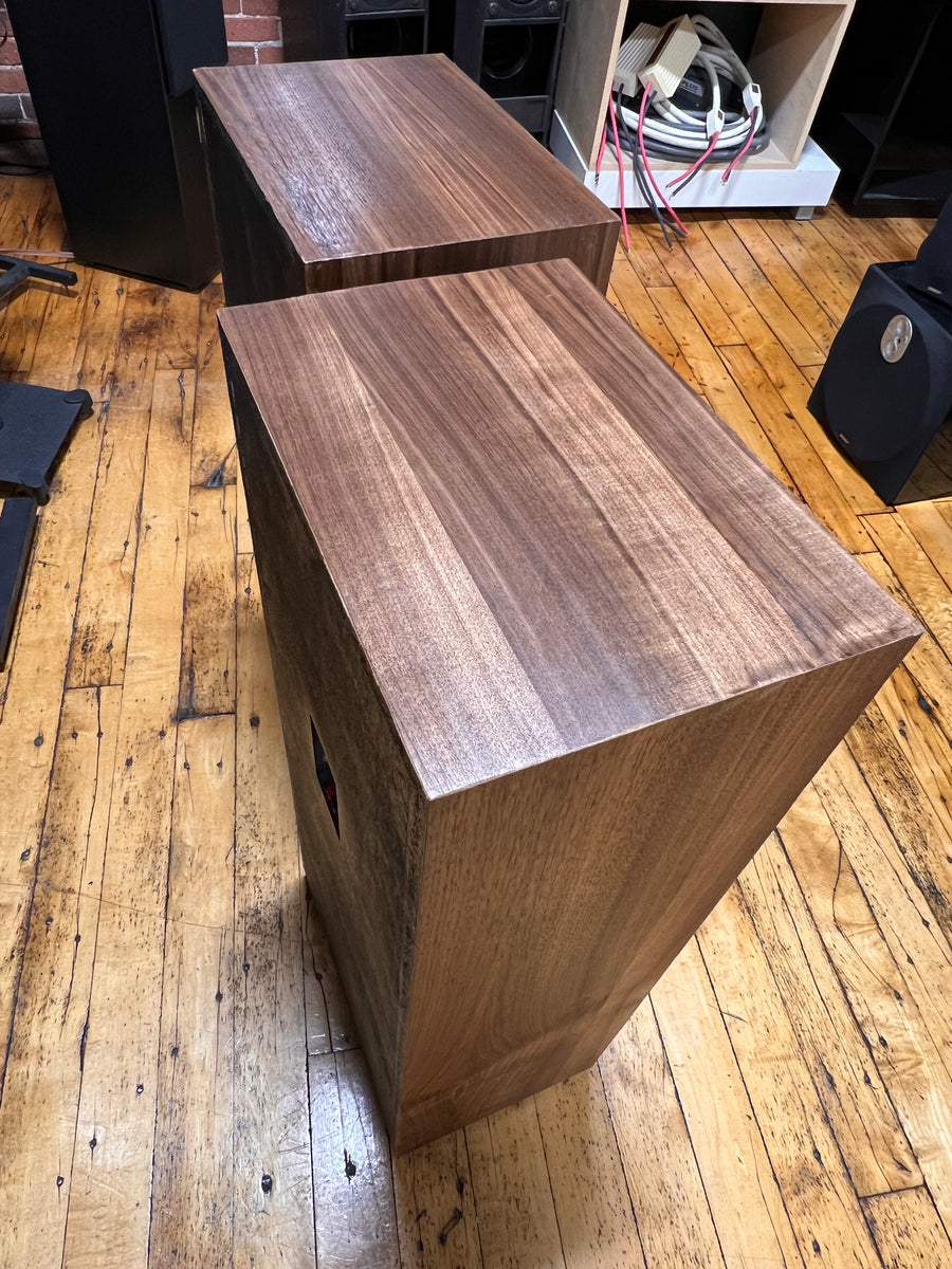 Genesis Model II+, Classic New England Towers – Holt Hill Audio