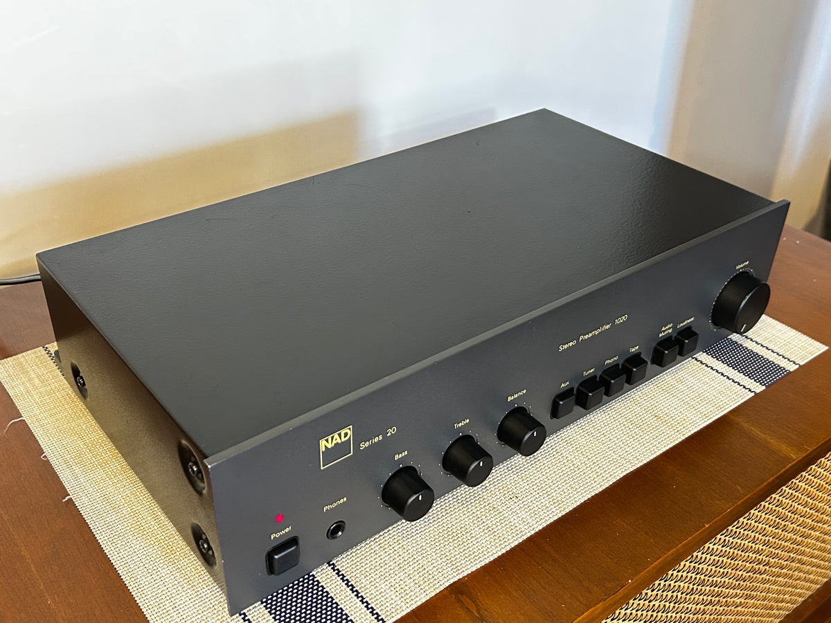 NAD Model 1020 Stereo Preamp, Classic and Clean Performer - SOLD – Holt ...