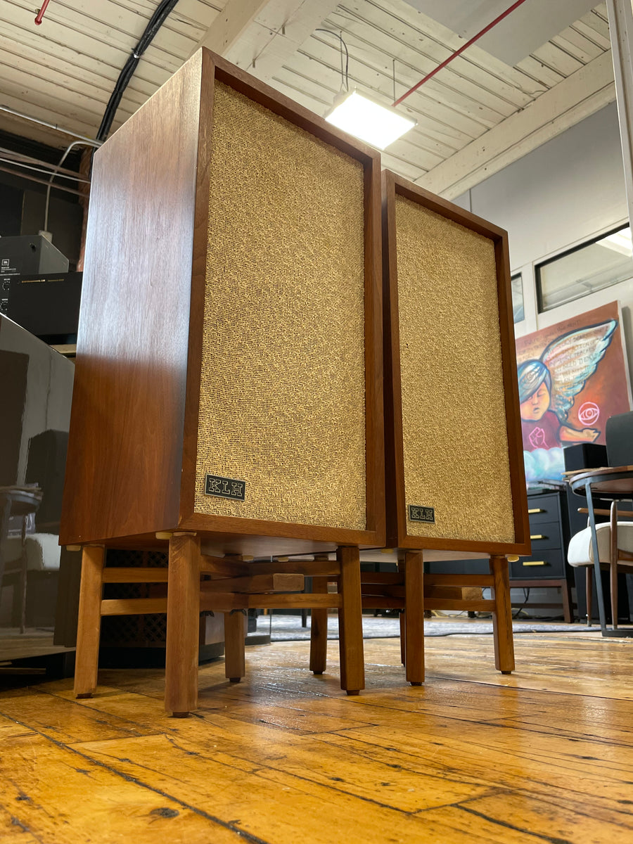 KLH Six - Exceptional Condition! - SOLD – Holt Hill Audio