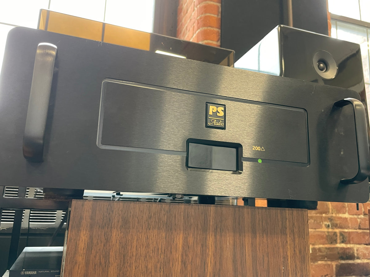 PS Audio, 200 Delta Power Amp - Delivers The Goods! - SOLD – Holt Hill ...