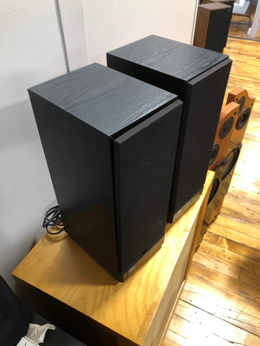 NAD DSP-8100 Powered Desktop Monitors - SOLD – Holt Hill Audio