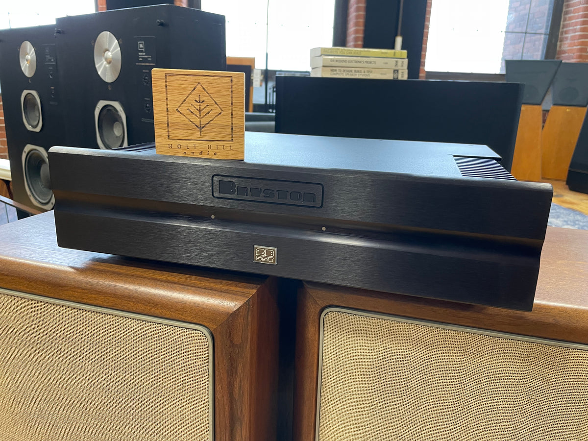 Bryston 2B SST, Solid State Power Amplifier- Refined Powerhouse - SOLD ...